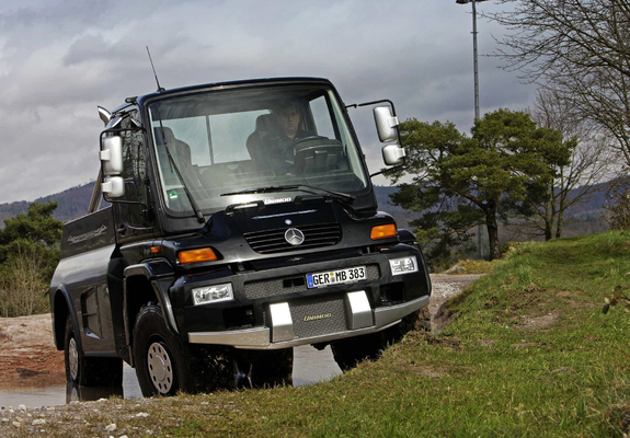 Pictures of Brabus Mercedes-Benz Unimog U500 Black Edition 2006–13