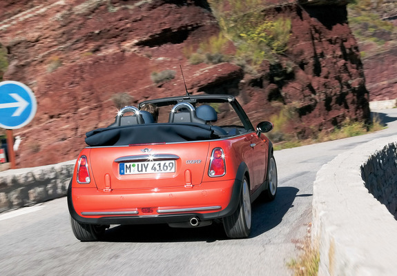 Images of Mini Cooper Cabrio (R52) 2004–08