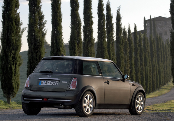 Mini Cooper Park Lane (R50) 2005 wallpapers