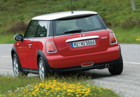 Mini Cooper (R56) 2006–10 images