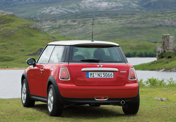 Mini Cooper (R56) 2006–10 wallpapers