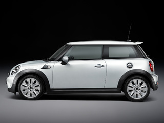 Mini Cooper S 50 Camden (R56) 2009 images