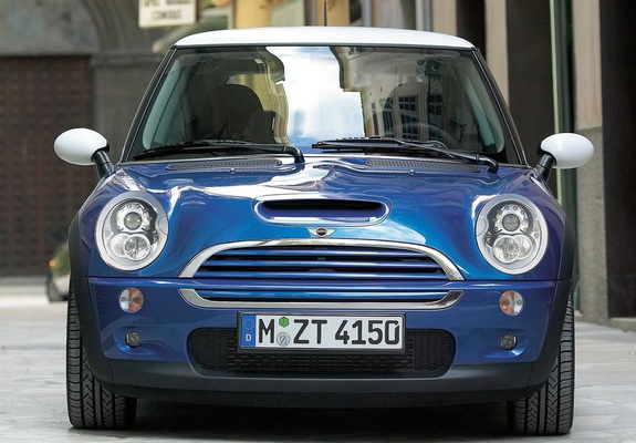 Photos of Mini Cooper S (R53) 2004–06