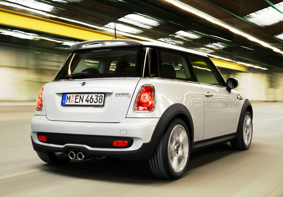 Photos of Mini Cooper S 50 Camden (R56) 2009