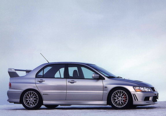 Mitsubishi Carisma GT Evolution VII 2002–03 pictures