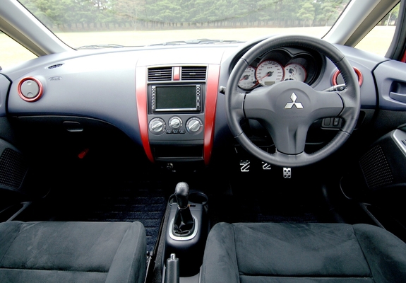 Mitsubishi Colt Ralliart Version-R 2006–08 photos