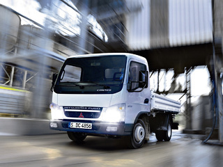 Mitsubishi Fuso Canter Guts wallpapers