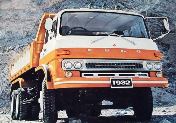 Mitsubishi Fuso T932 wallpapers