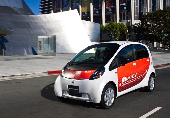 Mitsubishi i MiEV Concept 2006 wallpapers
