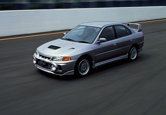 Pictures of Mitsubishi Lancer GSR Evolution IV (CN9A) 1996–97