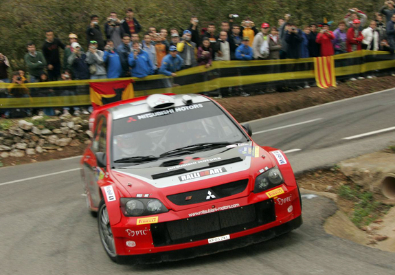 Mitsubishi Lancer WRC05 2005 images