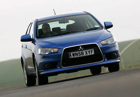 Photos of Mitsubishi Lancer Sportback UK-spec 2008