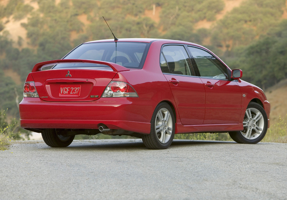 Mitsubishi Lancer Ralliart 2003–05 wallpapers