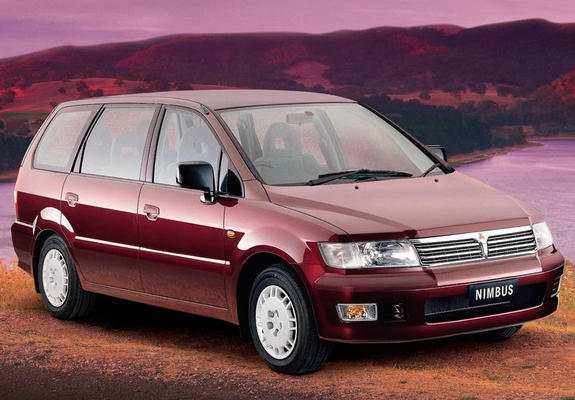 Images of Mitsubishi Nimbus 1998–2004