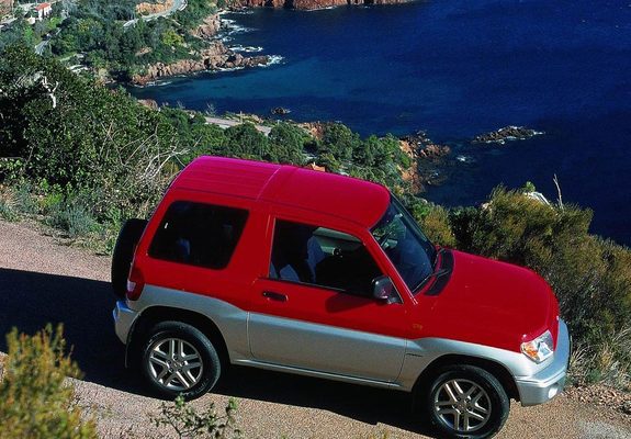 Images of Mitsubishi Pajero Pinin 3-door 1998–2005