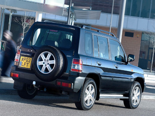 Mitsubishi Shogun Pinin wallpapers