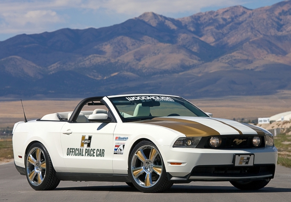 Hurst Mustang Convertible Pace Car 2009 wallpapers
