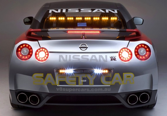 Nissan GT-R Safety Car (R35) 2009 images