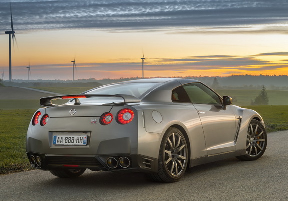 Nissan GT-R Premium Edition (R35) 2012 photos