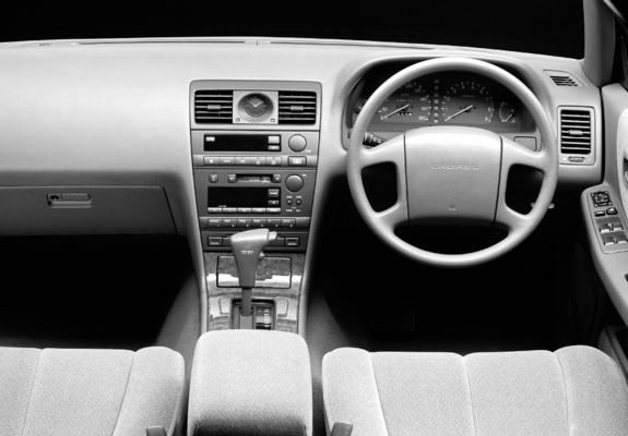 Pictures of Nissan Laurel (C34) 1993–94