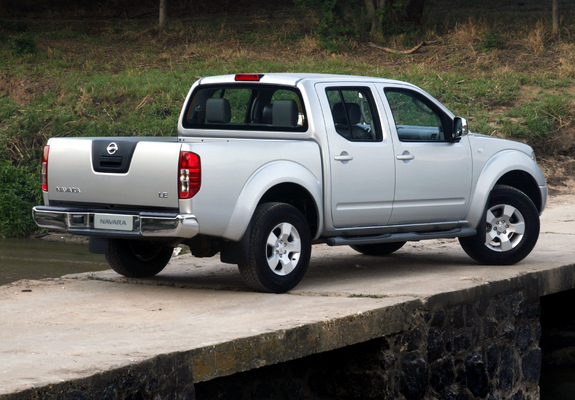 Nissan Navara Double Cab (D40) 2005–10 wallpapers