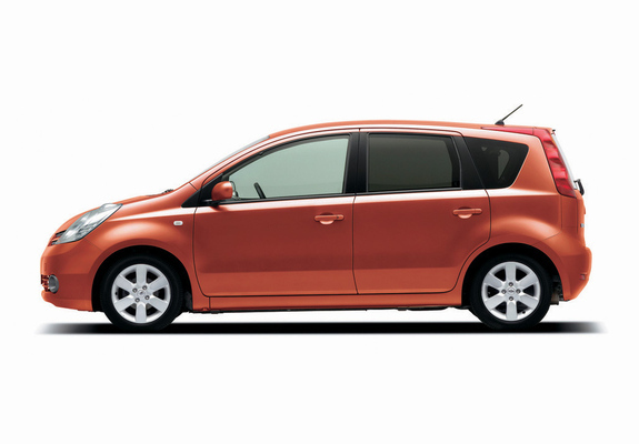 Nissan Note JP-spec (E11) 2004–08 wallpapers