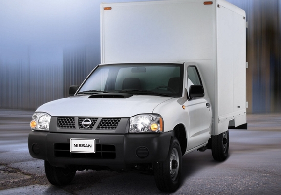 Nissan Pickup Cab Chassis (D22) 2001–08 pictures