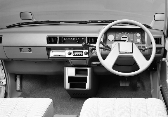 Nissan Prairie 1800 SS-G (M10) 1982–88 wallpapers