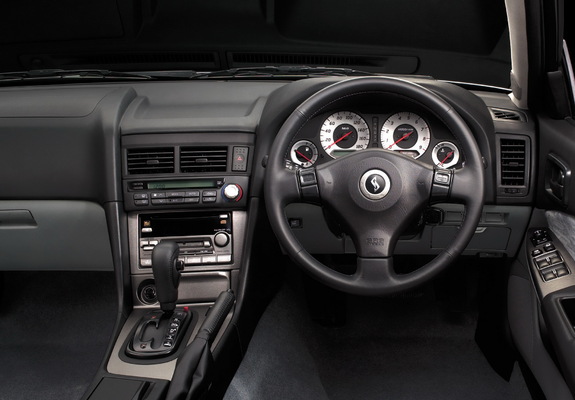 Nissan Skyline 25GT-X Turbo Sedan (R34) photos