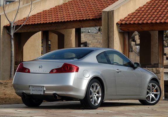 Photos of Nissan Skyline Coupe (CV35) 2003–07