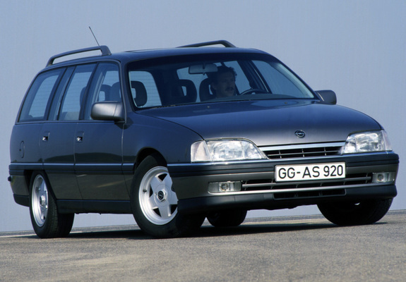 Fabelhafte Opel Omega A Caravan Ebenbild