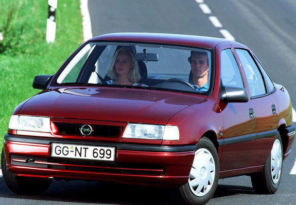 Opel Vectra Sedan (A) 1992–95 wallpapers