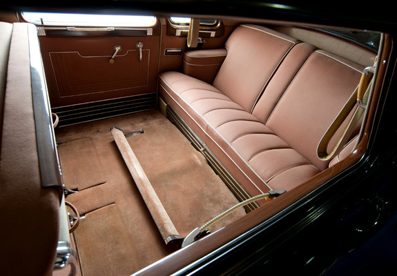 Packard Custom Super Clipper Eight Limousine (2126-2150) 1947 images