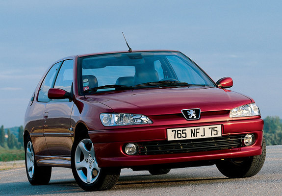 Peugeot 306 3-door 1997–2002 images