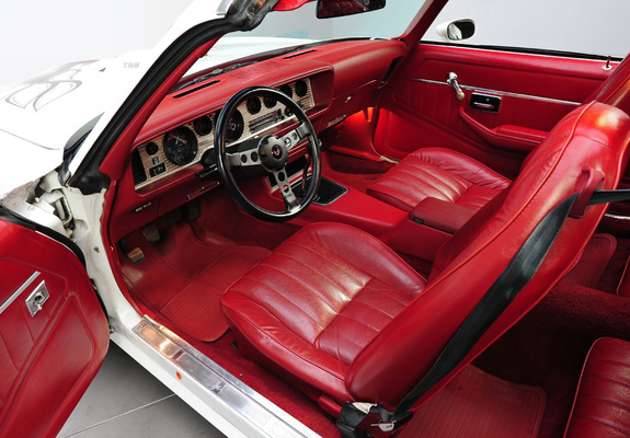 Photos of Hurst Pontiac Firebird Trans Am T/A 6.6 W72 T-Top 1977–78