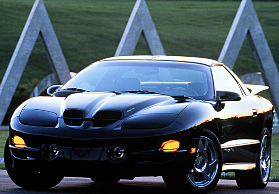 Photos of Pontiac Firebird Trans Am Ram Air 1998–2002