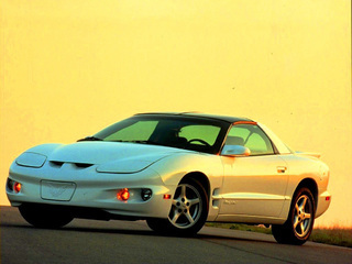 Pictures of Pontiac Firebird 1998–2002