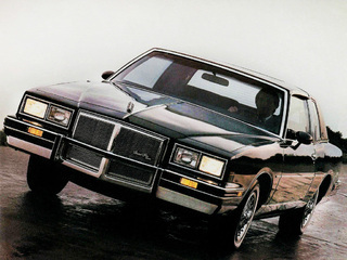 Pontiac Grand Prix 1982 year wallpapers