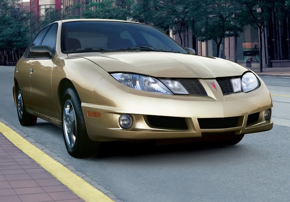 Images of Pontiac Sunfire Sedan 2003–05