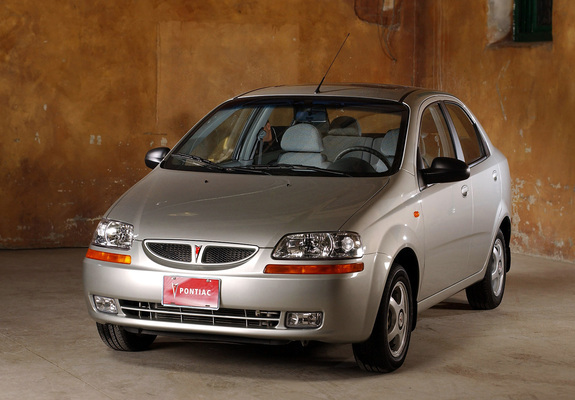 Pictures of Pontiac Wave Sedan (T200) 2004–06