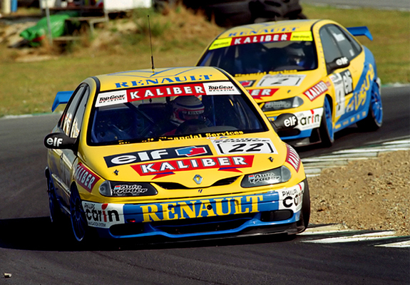 Renault Laguna BTCC 1994–97 pictures