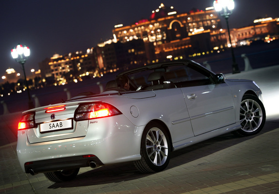 Photos of Saab 9-3 Aero Convertible 2008–11