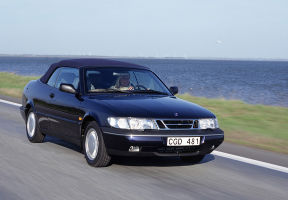 Saab 900 S Convertible 1993–98 images