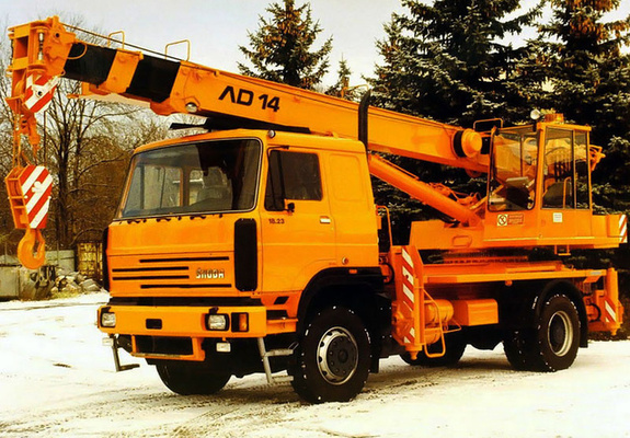 Škoda-LIAZ 300 18.23 AD14 1988–94 photos