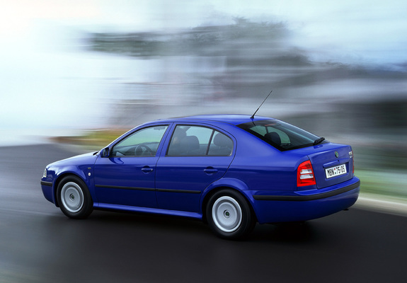 Photos of Škoda Octavia (1U) 2000–10