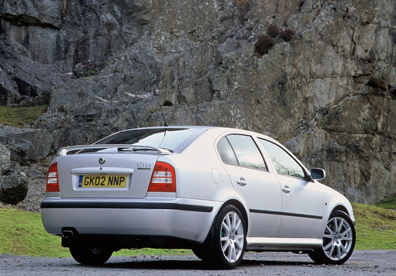 Škoda Octavia vRS (1U) 2001–04 photos