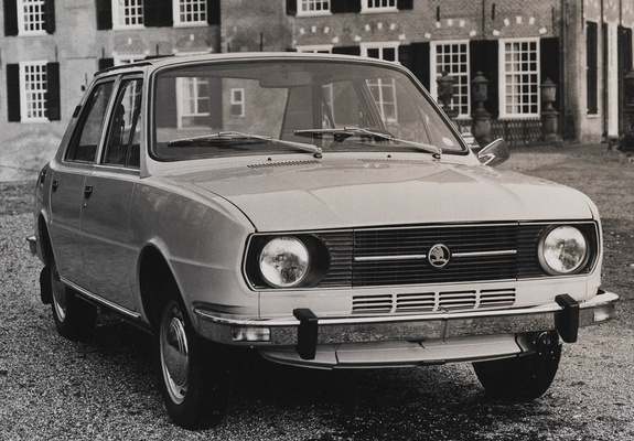 Pictures of Škoda 105 (Type 742) 1976–83