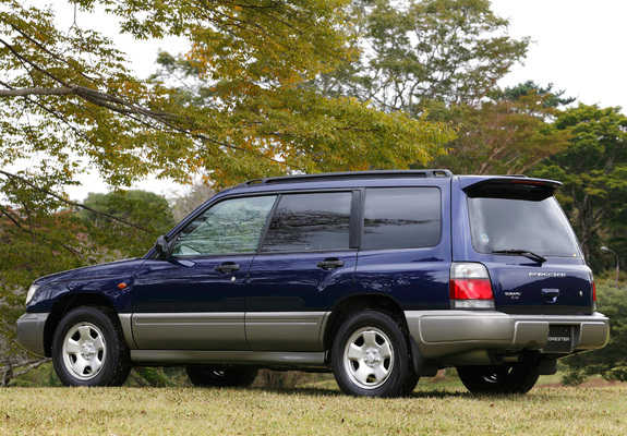 Subaru Forester JP-spec 1997–2000 images