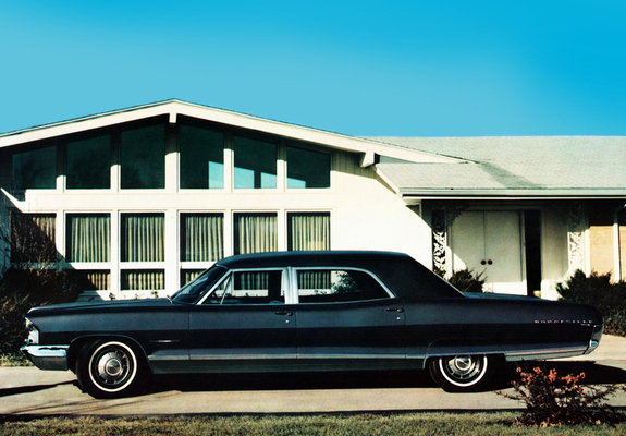 Pontiac Bonneville Embassy 9-passenger Limousine by Superior 1965 images