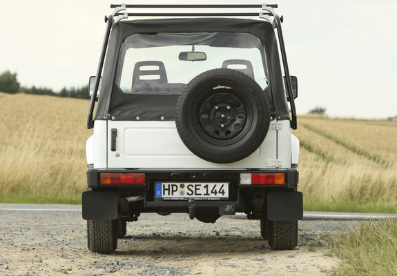 Suzuki Samurai SWB 1990–95 images